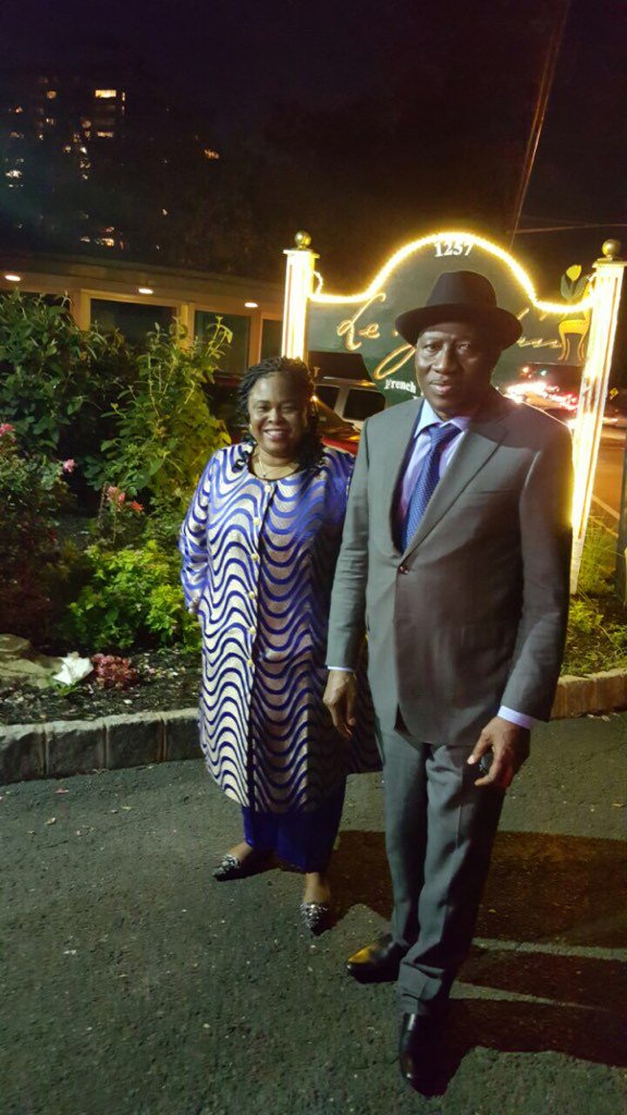 Dr Goodluck Jonathan Goes On A Date With His Fresh Looking Wife In New ...