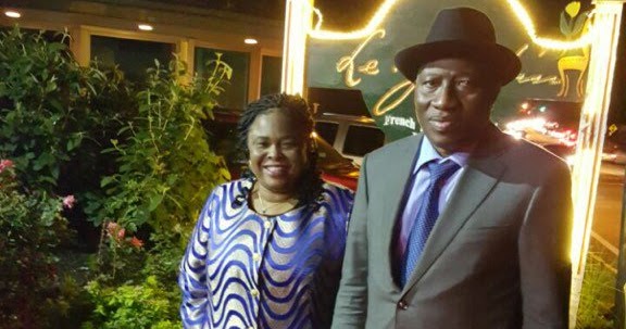 Dr Goodluck Jonathan Goes On A Date With His Fresh Looking Wife In New ...