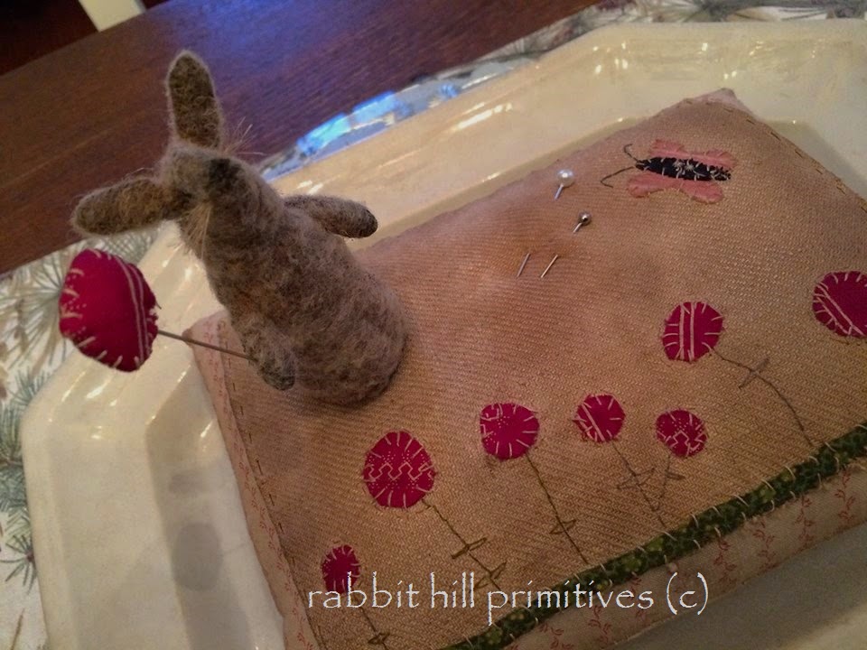 Rabbit Hill Primitives and Vintage: Hallelujah! Goodbye February.