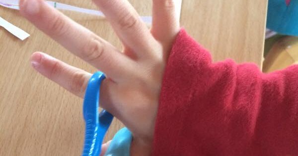 The Guilletos Playful Learning: Teaching kids to use scissors