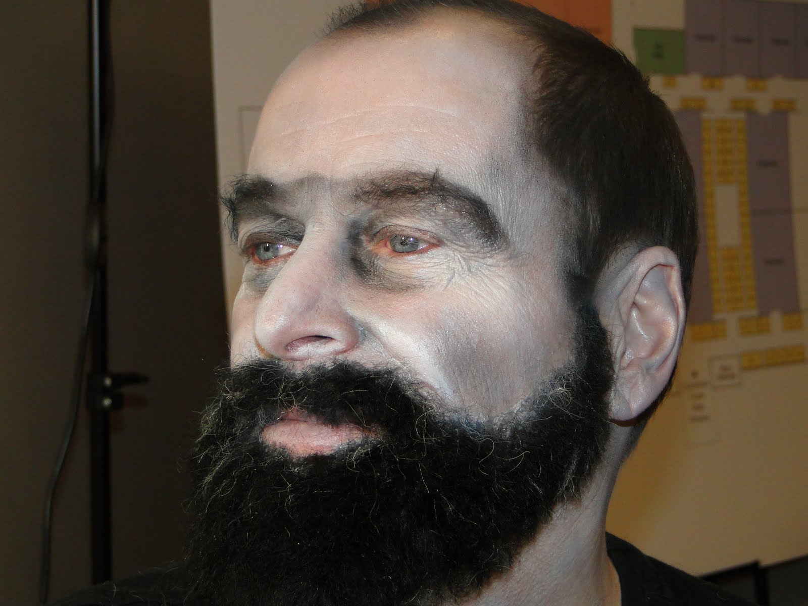 fashionforwardbeauty.com: April 2011