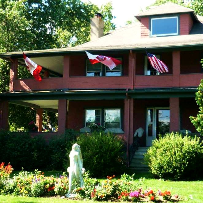 Homesteading in Suburbia: Some of my Favorite Entrepreneurs