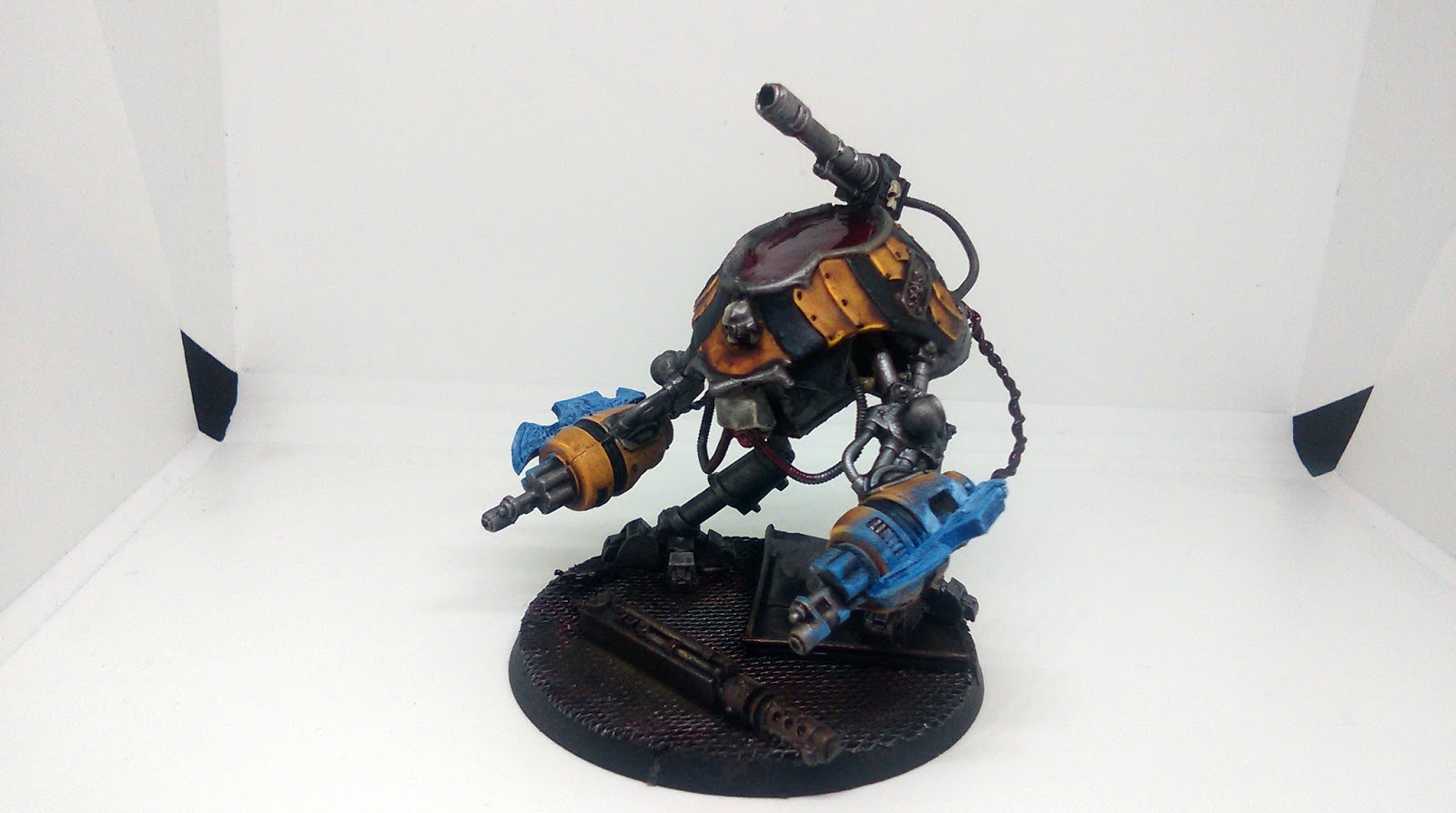 30Kplus40K: Converted Vorax Battle Automata - Painted