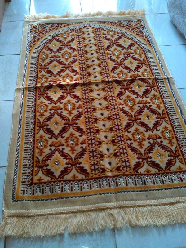 Jual Sajadah Murah Terlengkap, Grosir Sajadah Turki, Toko Sajadah ...