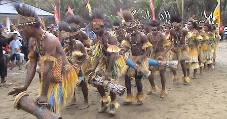 Ciri - Ciri Tari Primitif