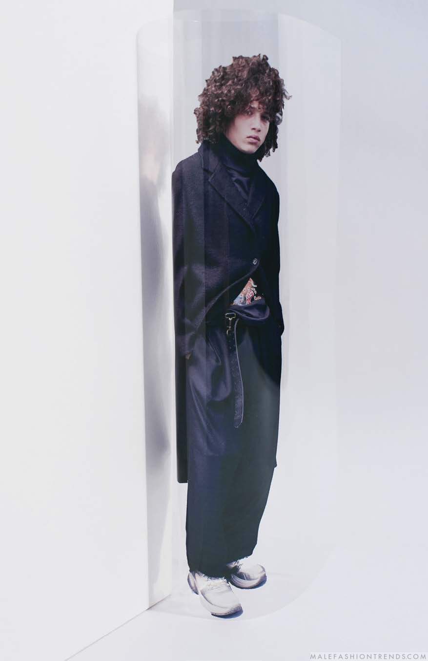 Editorial por Jack Grayson para Essential Homme Magazine