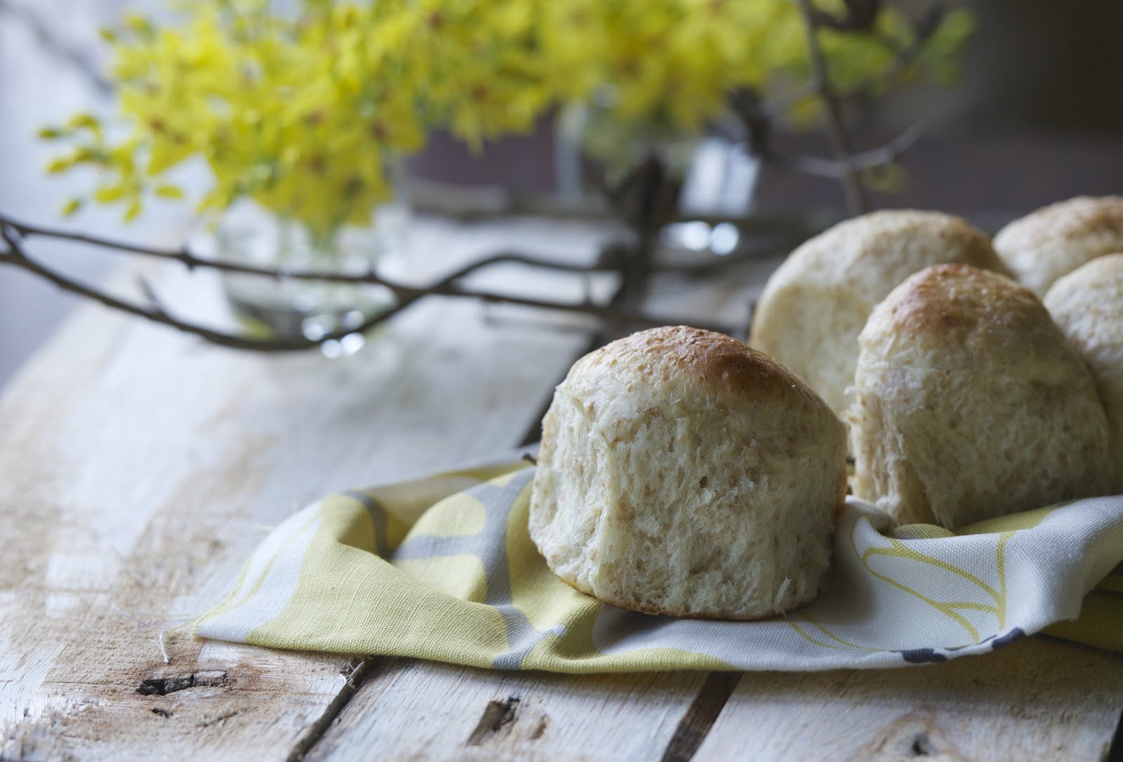 Indonesian Medan Food: Roti Sobek ( Milky Soft Roll )