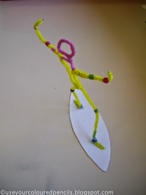 Use Your Coloured Pencils: Pipe Cleaner Mannequins