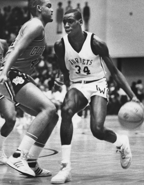 BALONCESTO HISTORIA DE LOS MEJORES: Tellis Frank; El indiano