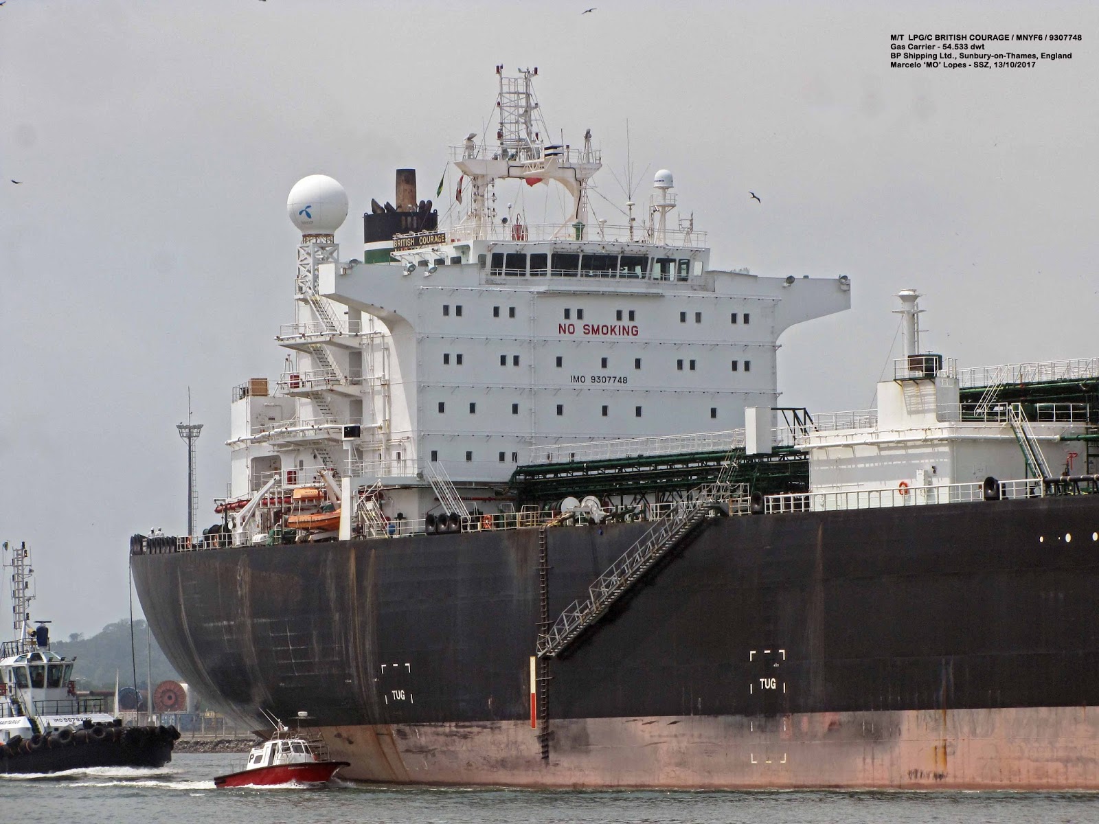 Santos Shiplovers: M/T LPG/C British Courage / MNYF6, Leaving Santos ...