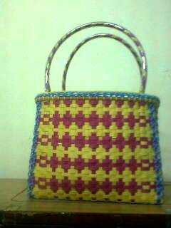 ::ANYAMAN BAKUL DAN KRAFTANGAN MANIK:: (^__^)::