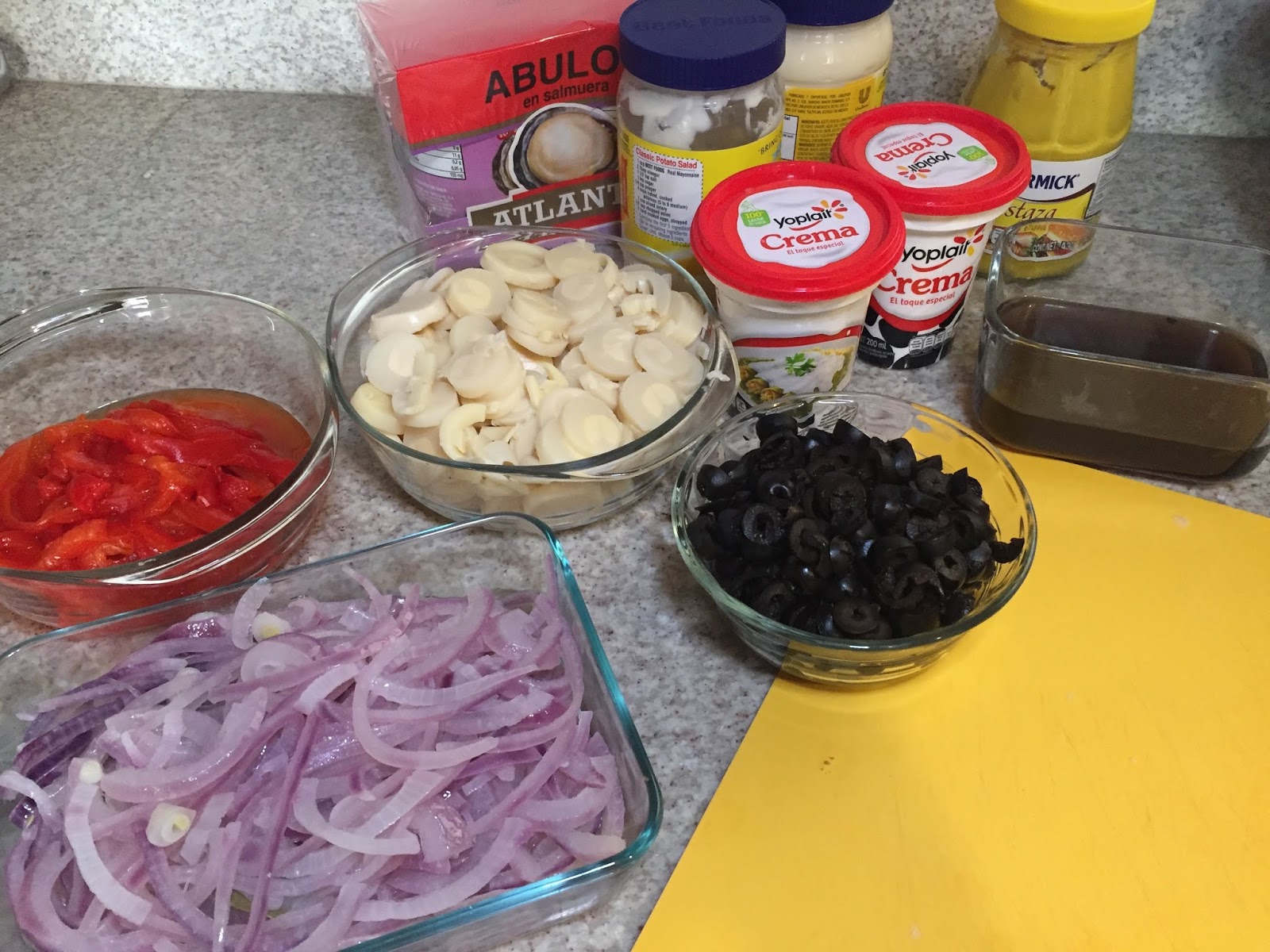 Cóctel o Ensalada de camarón con abulón y palmito | La Lola Dice