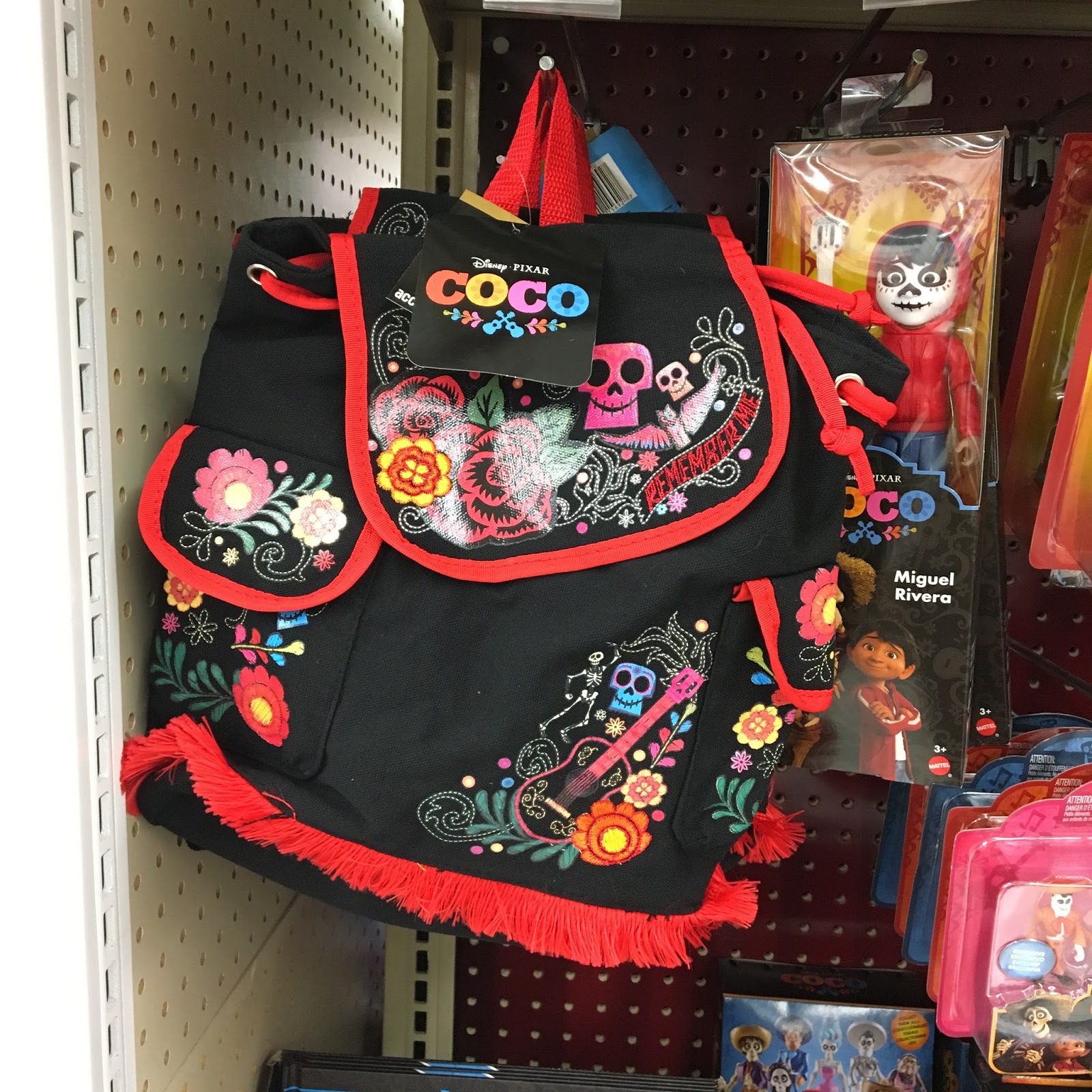 Dan the Pixar Fan: Coco Merchandise NOW AVAILABLE— Mattel Toys & More!