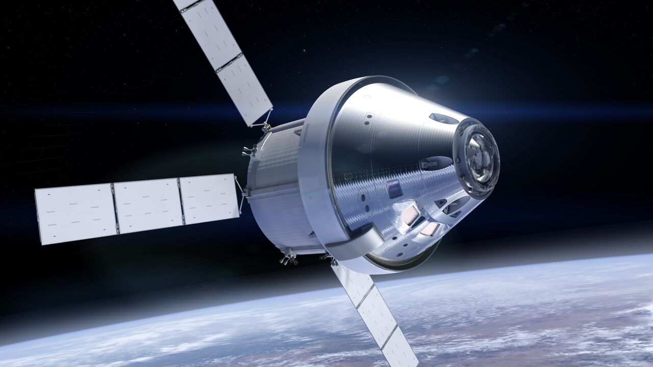 What's Up? The Space Place: Orion Spacecraft Gets Apollo Command Module ...