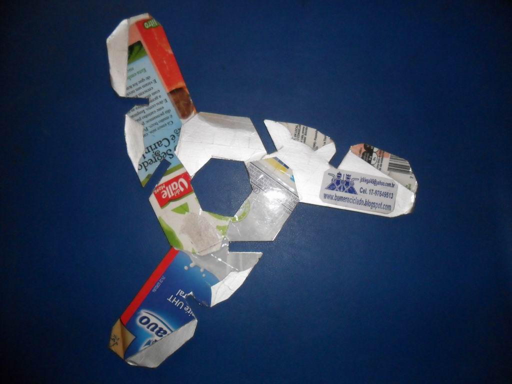 Bumerangue de Papel: Modelos atuais de bumerangue de papel