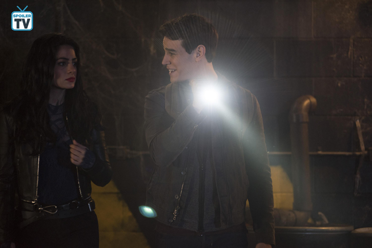 Best quotes : Simon: “You know, they say alligators live down in these ...