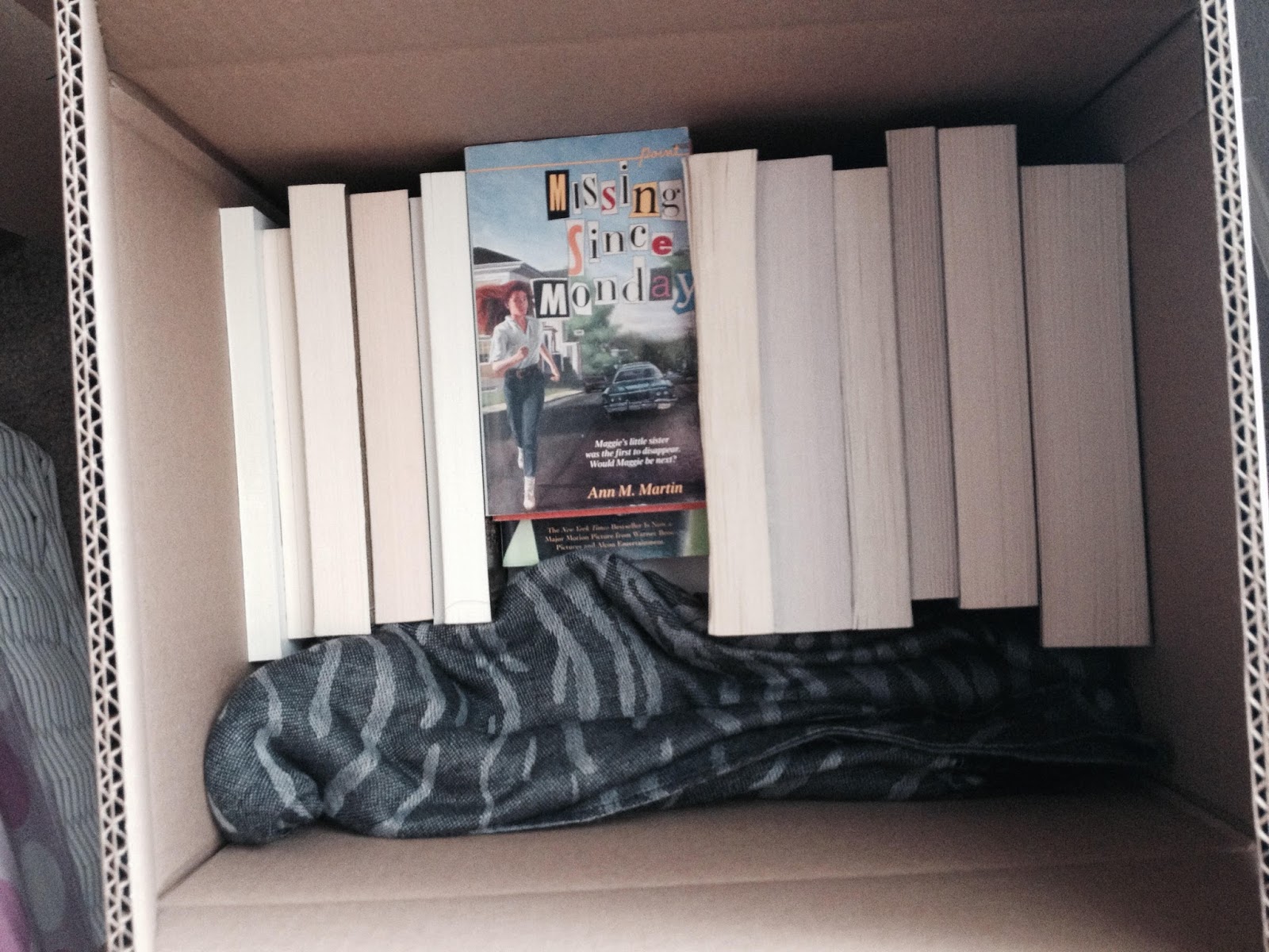 2 Ways to Pack Books