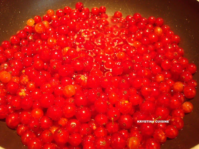 Krystina cuisine: Coulis de groseilles rouges