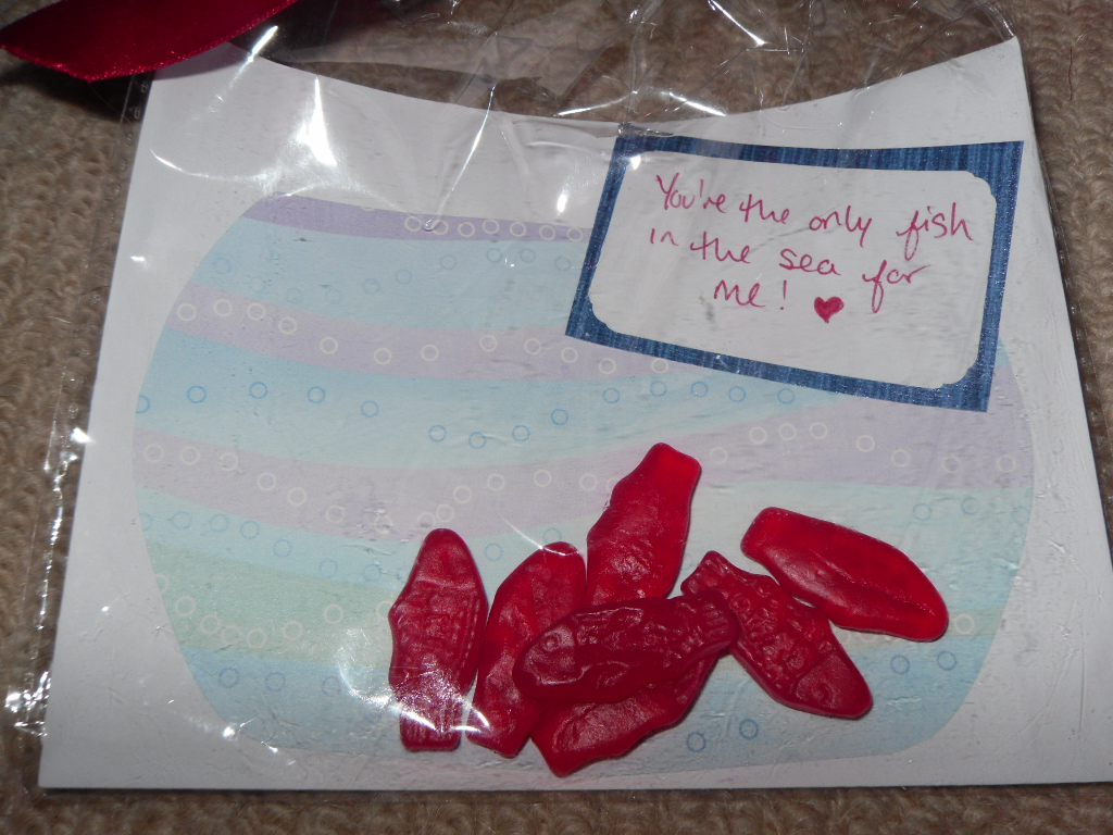 52 Weeks of Crafting: Project 8: Swedish Fish Valentine's Day Cards