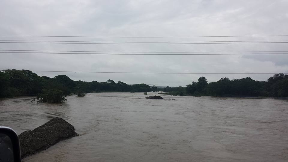 ASÍ ESTA EL RIÓ YUNA COTUI LA MATA - VILLA- LAMATA.NET