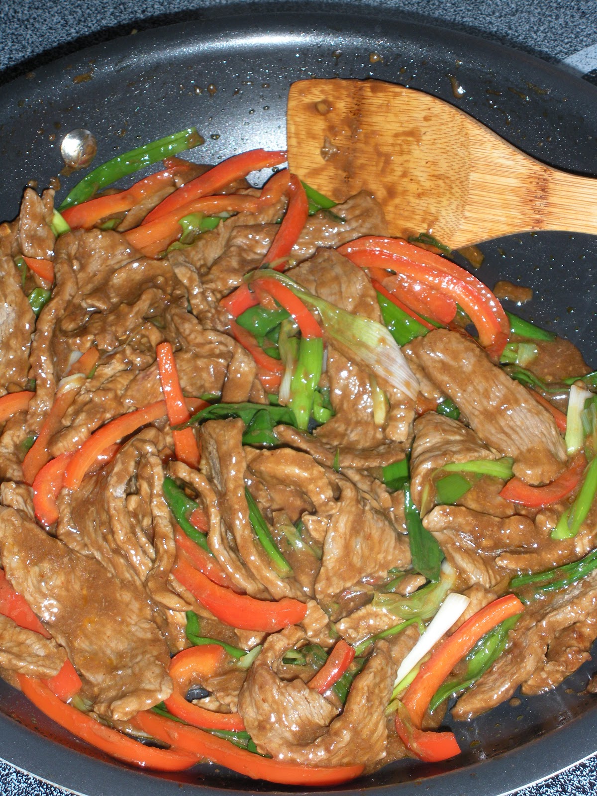 Kendra's Kitchen Creations: Quick n Easy Wasabi Beef Fajitas