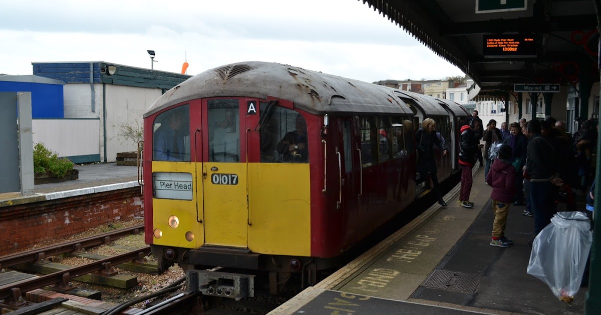 The Railway Photo Blog: Island Line (2) : Ryde Esplanade