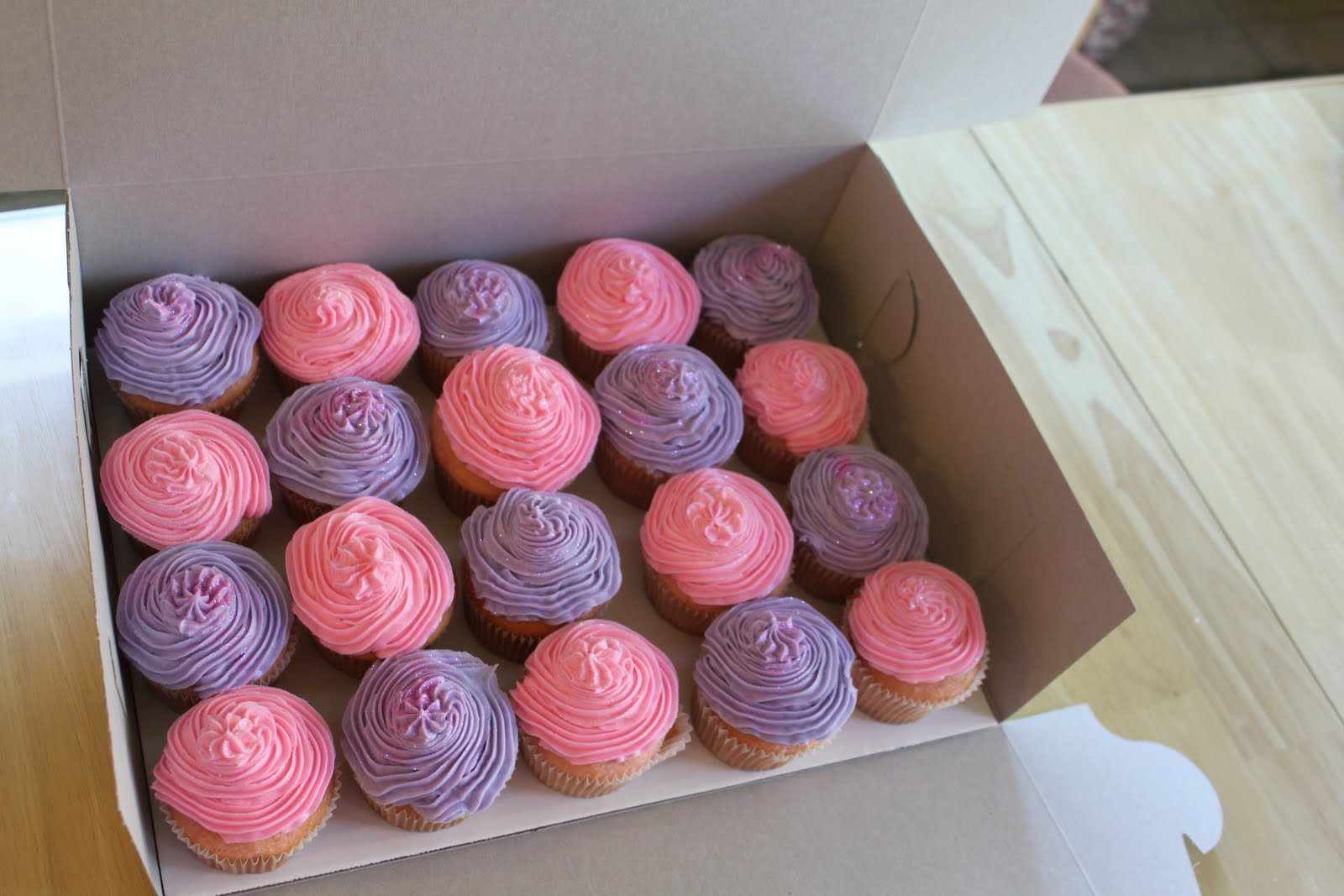 Katiediditcakes: Fat Cat cake