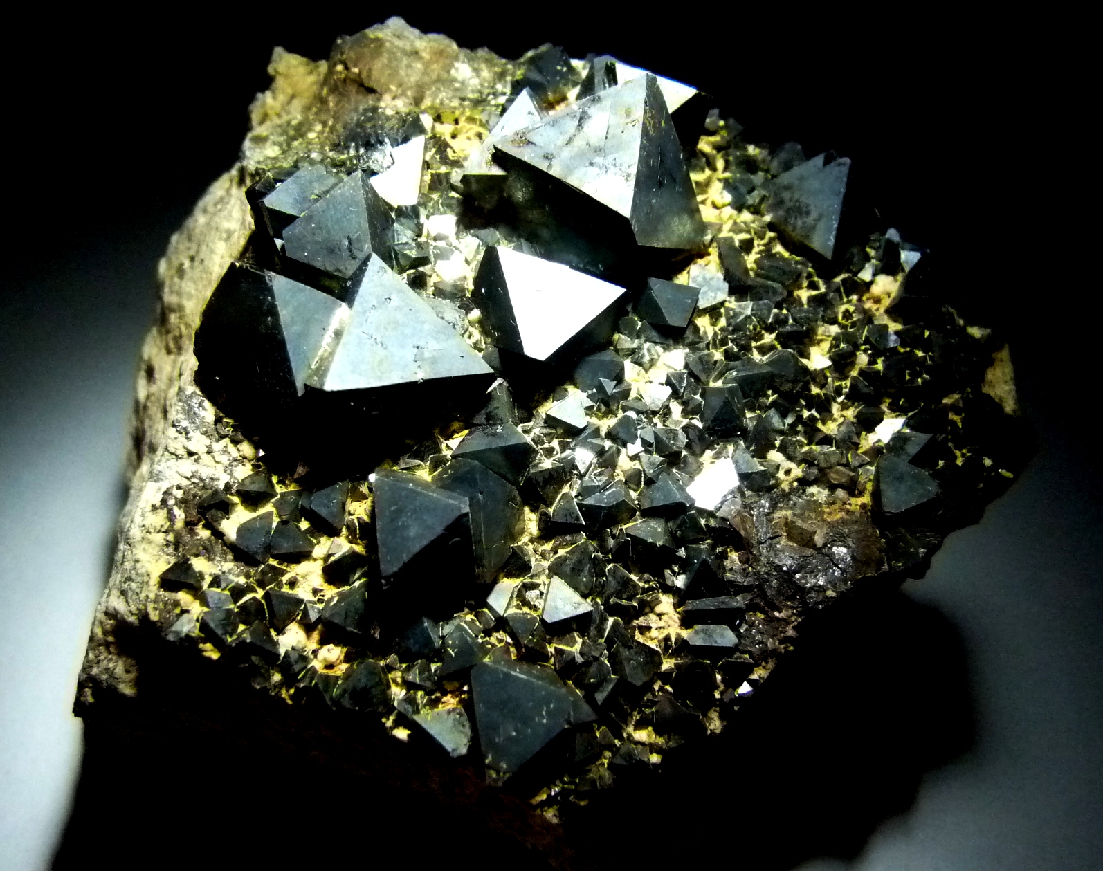 Colección mis Minerales: MAGNETITA