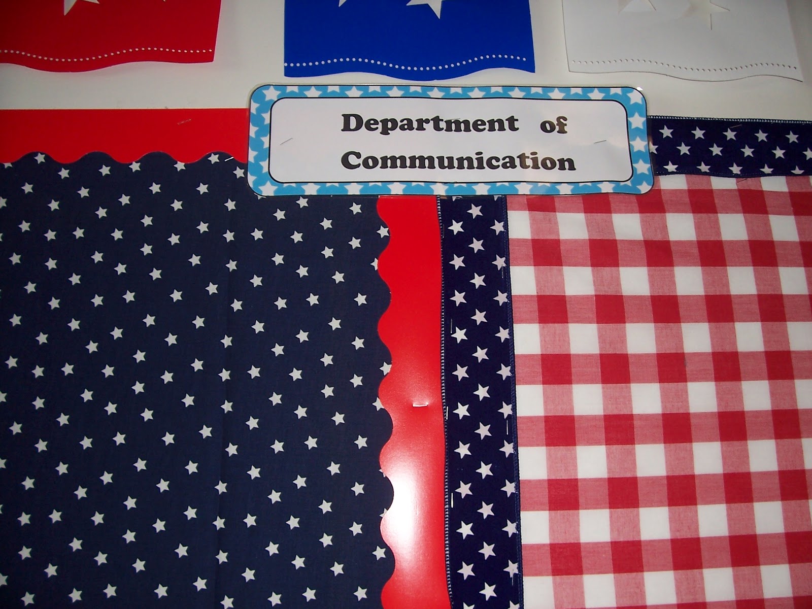 Tour My Patriotic Classroom: Bulletin Boards | 4321...TEACH