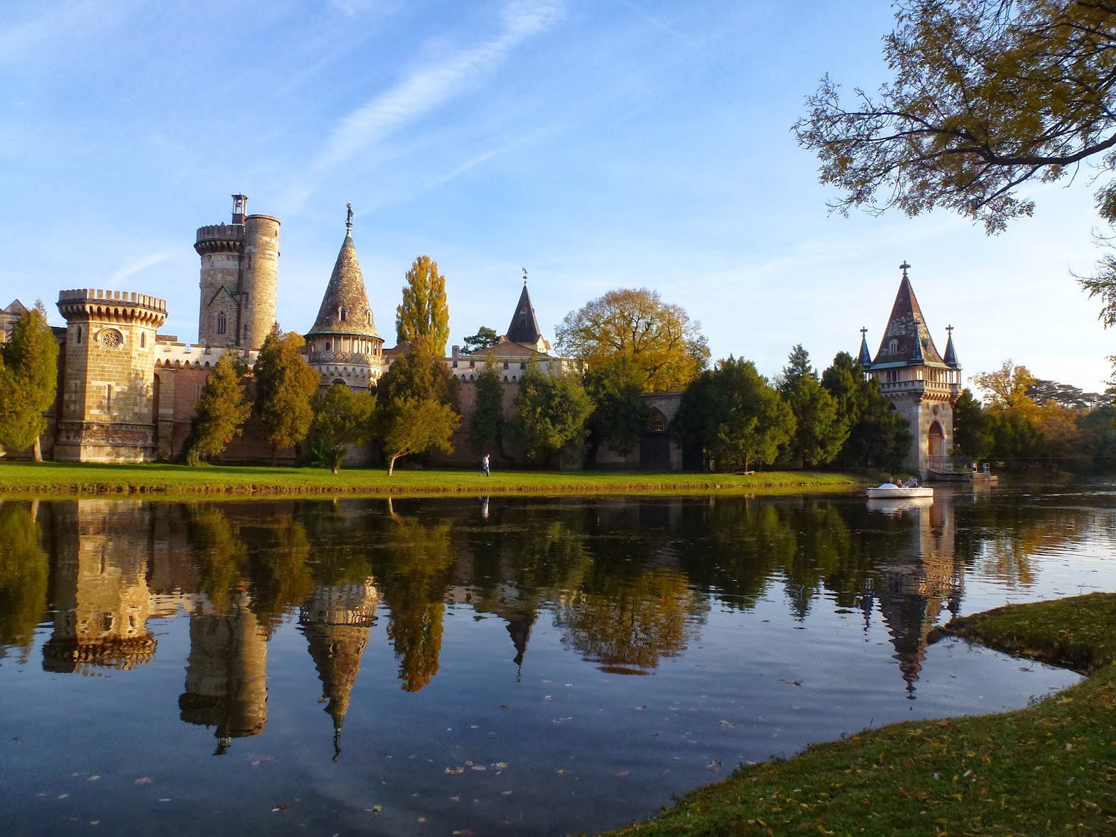 Mein Wien: Goldener Herbst im Schlosspark Laxenburg