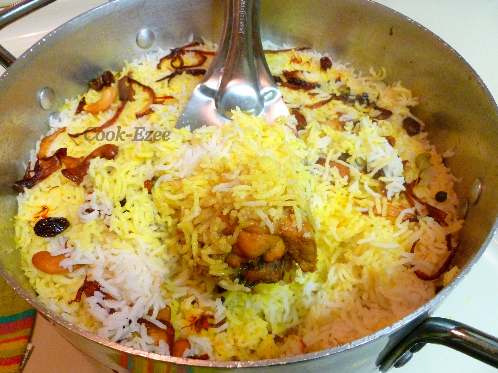 COOK-EZEE: Thalassery Chicken Biriyani/Malabar Chicken Biriyani