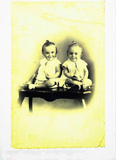 Victor M. Gruber F.: ANTONIO(+) Y VICTOR-82 AÑOS-TRES-