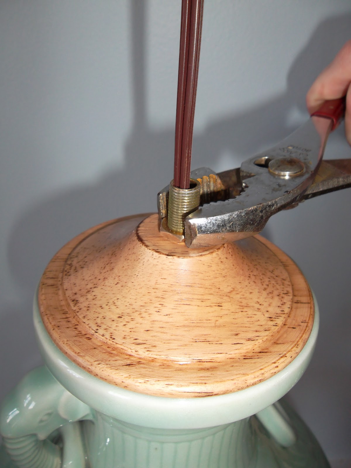 Quirks and Progress: DIY: How to Make A Lamp