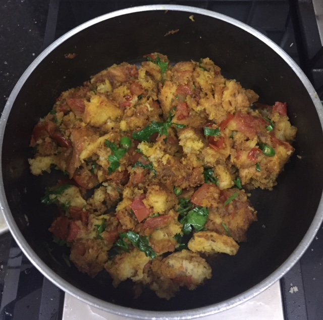 Shobha's Food Mazaa: TOMATO BREAD / TAMATE MEI DHABROTI