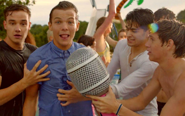 JOURNEY: Live While We're Young - One Direction