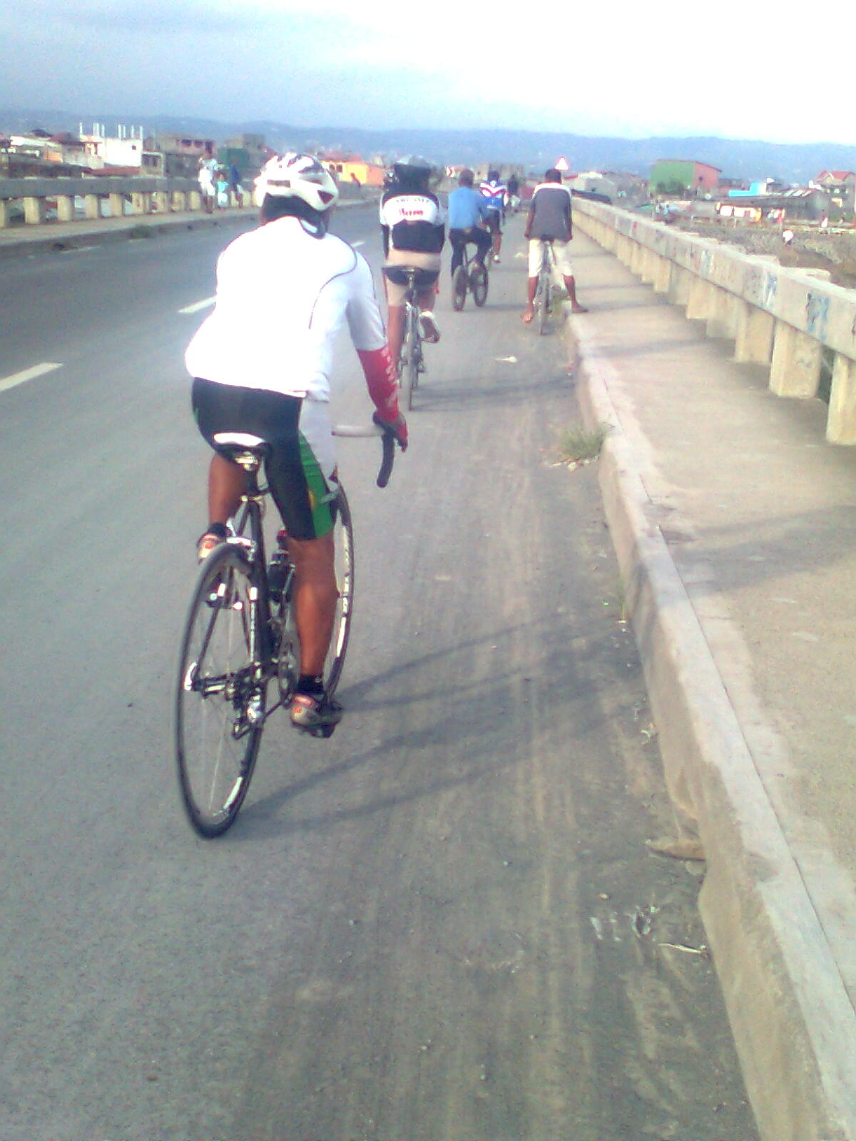 JorgeusBikers: The Napindan Channel Bridge at C6 - Short Cut to Bicutan ...