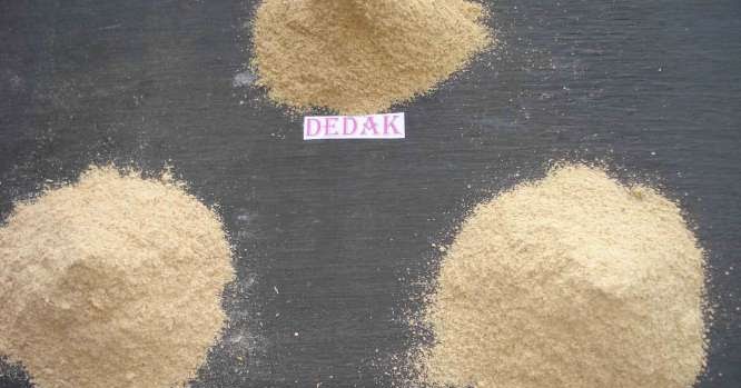 TEROPONG: Perbedaan Dedak vs Bekatul