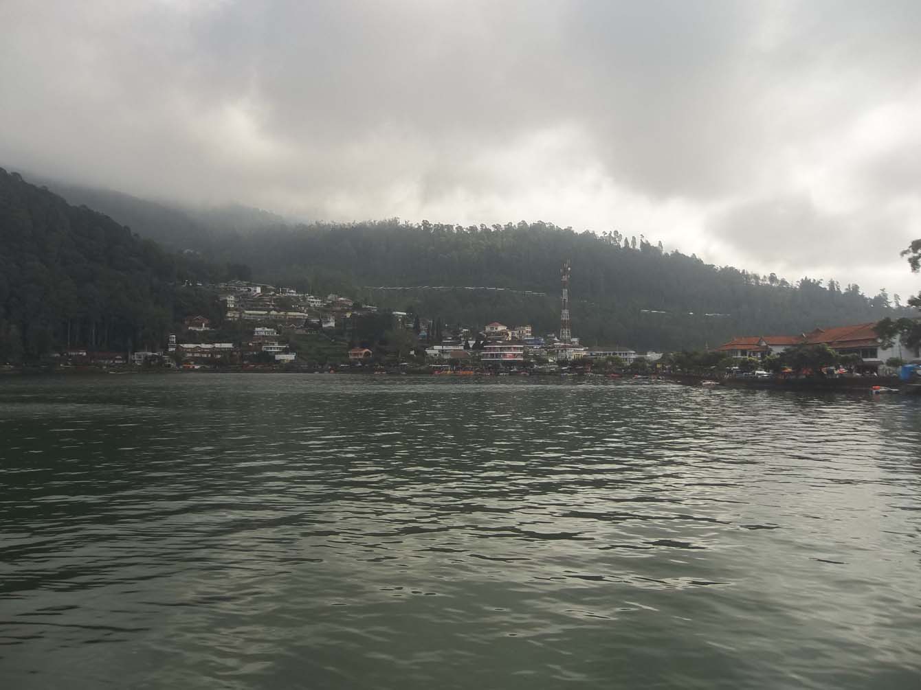 Wisata Telaga Sarangan - OREKOREK