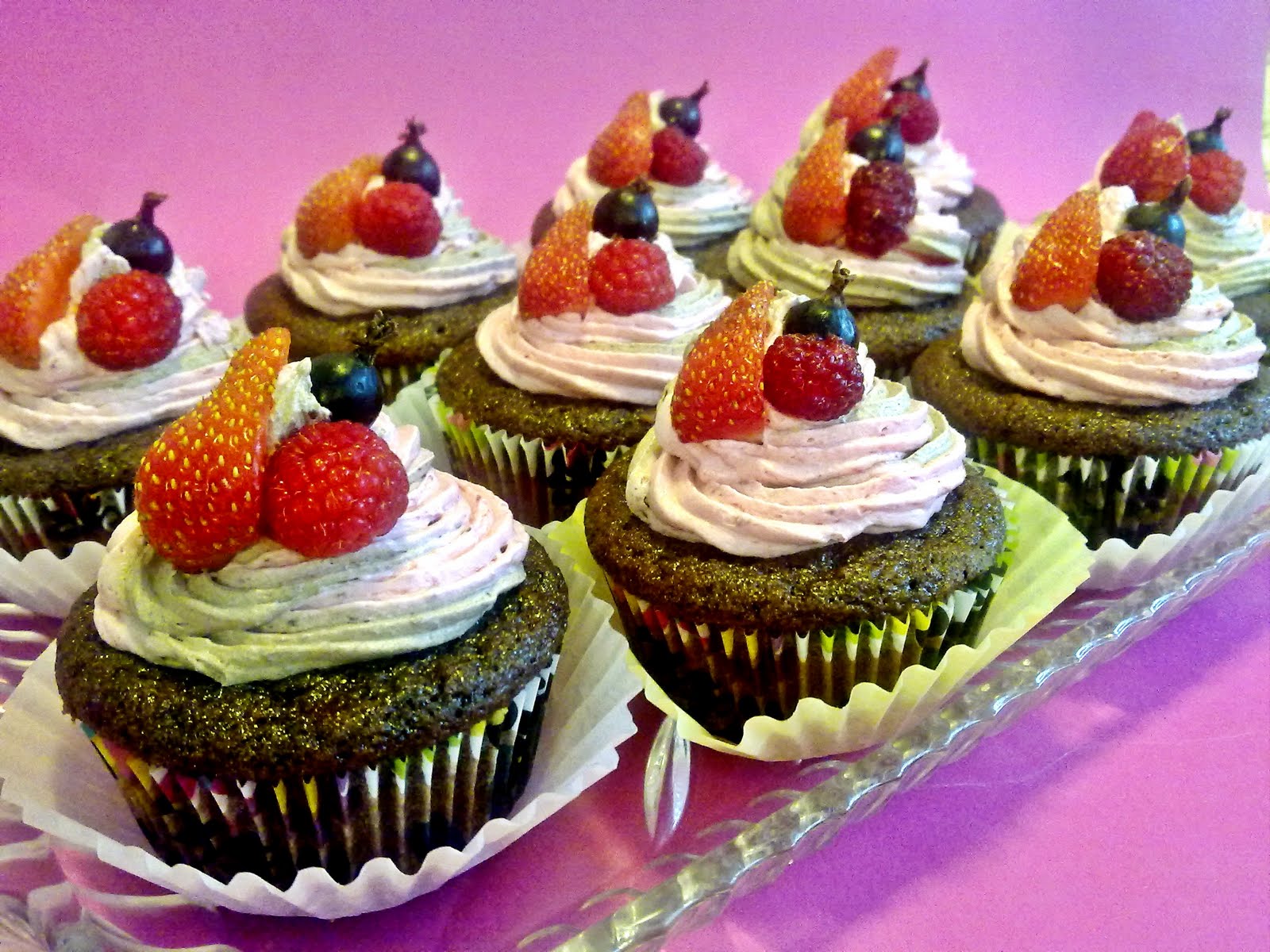 Inspiracija :) Summer fruit cupcakes :) – Just Cake The Cupcake