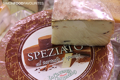 Simon Food Favourites: 'Fifty Shades of Cheese' at Formaggi Ocello ...