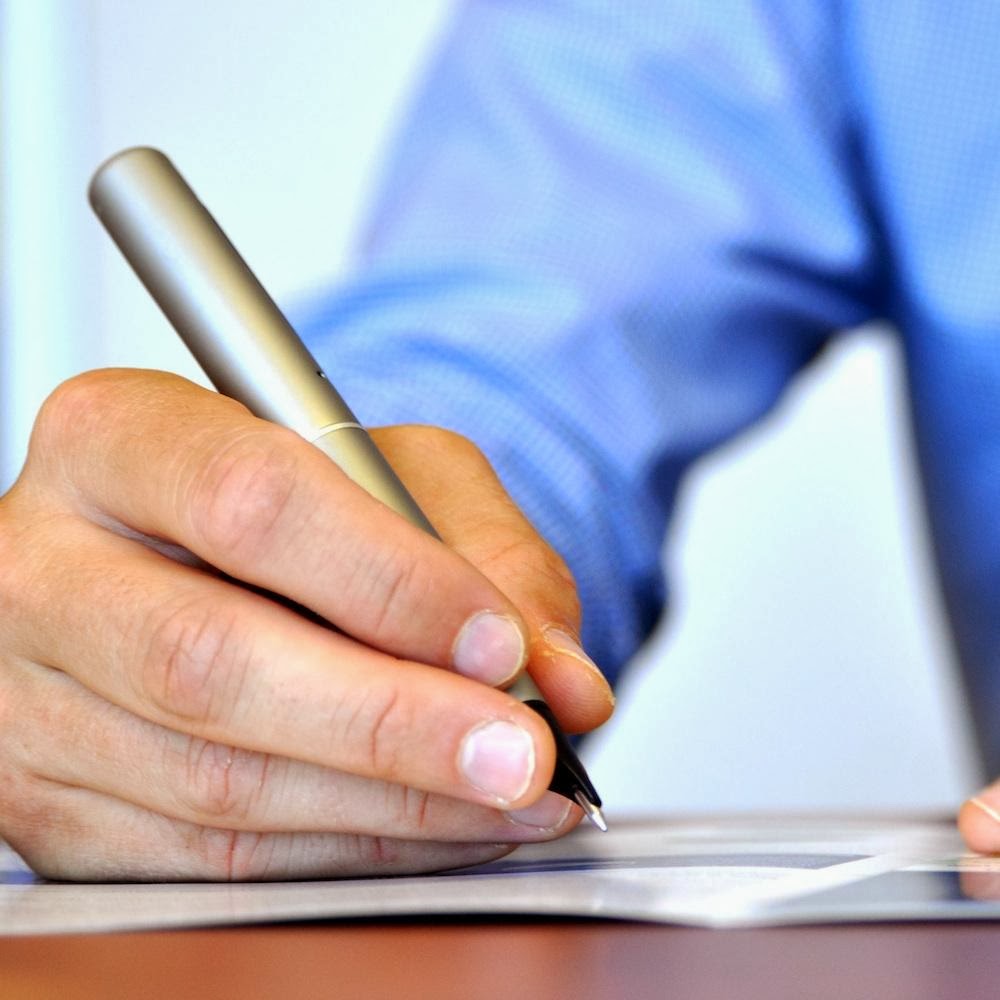 Escribir requiere de paciencia ~ DANTE ROMERO Leer, ver, oír, imaginar