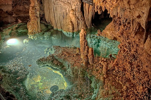 Travel Ideas & Tips: Underground Lakes in USA – Explore USA Underground ...