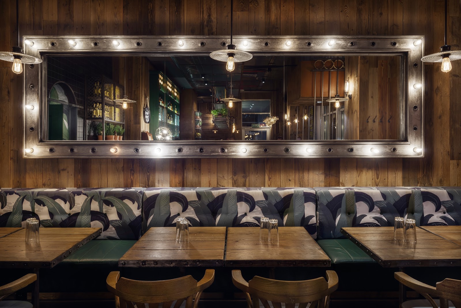 Meble industrialne - Manufakture-MRN: Lustra,bar,stoliki,półki,szafki a ...