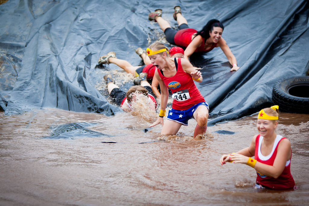 DC DISCOMBOBULATED: LoziLu Women's 5K Mud Run...