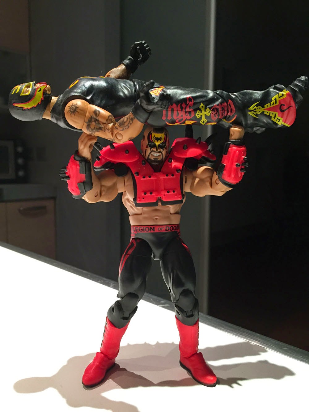 Le action figure dei Legion of Doom e di Bud Spencer