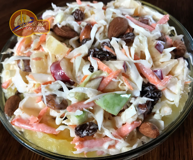 Ensalada Navideña de repollo y Piña | Mezcla De Sabor