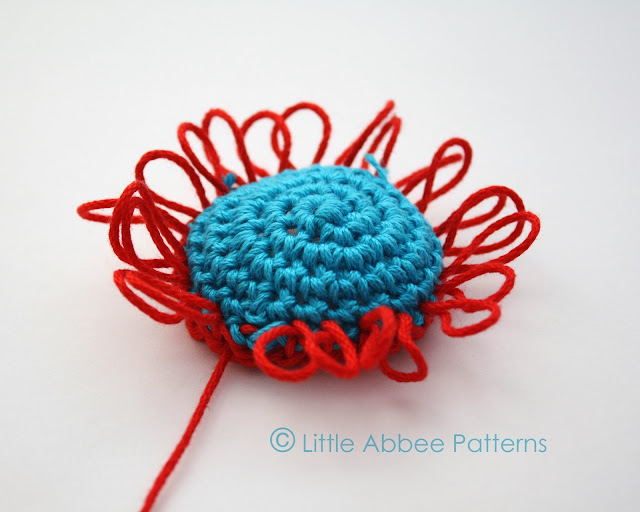 TECHNIQUE: Loop Stitch