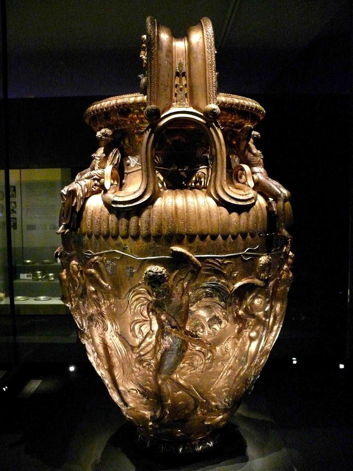 Ancient Hellas: Derveni Crater / Κρατήρας του Δερβενίου