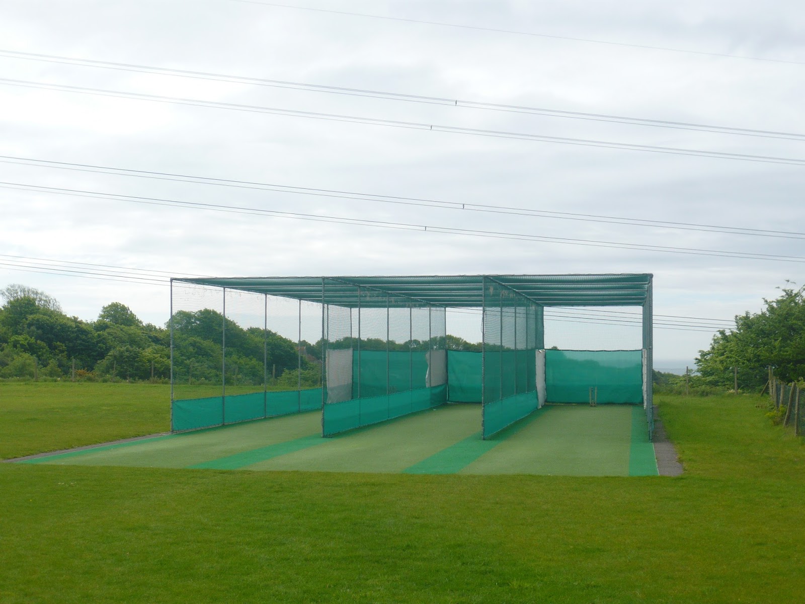 イギリス☆ウォーキング録: クローハーストからオープン・ガーデン会場へ