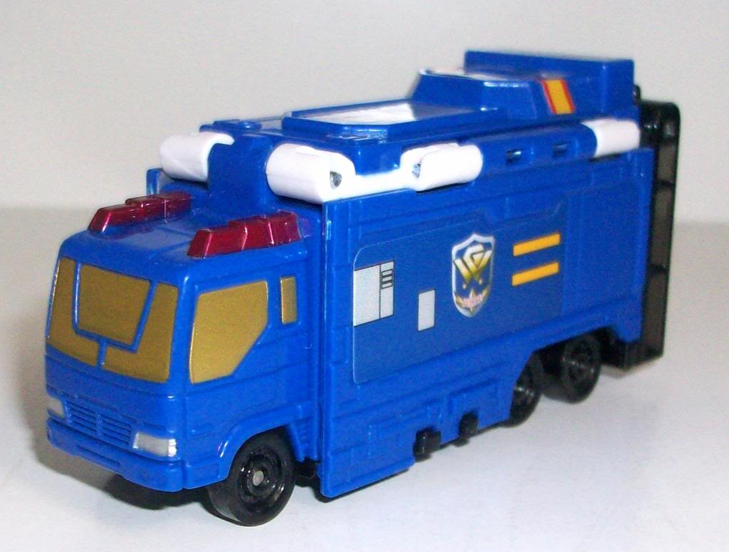 Random Toy Reviews: VooV: Patrol Union!! Guardian Robo